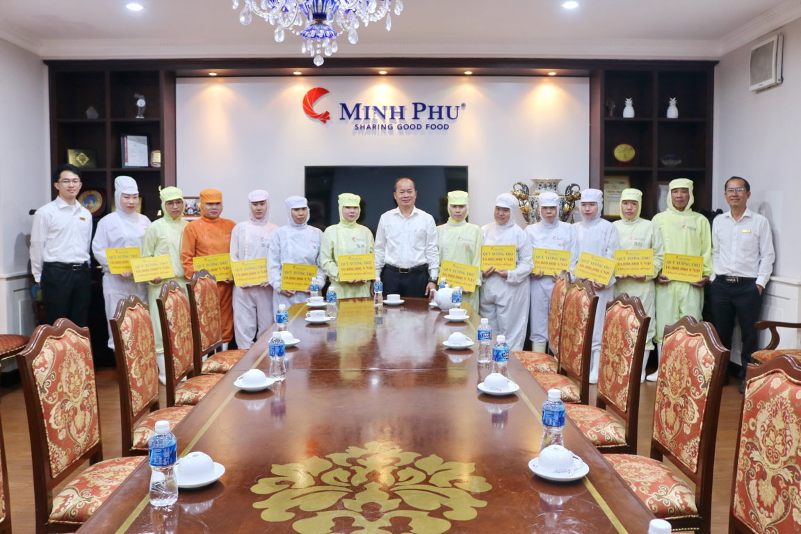 HÌNH ẢNH TRAO TIỀN QUỸ TƯƠNG TRỢ MPCM (ĐỢT 66)